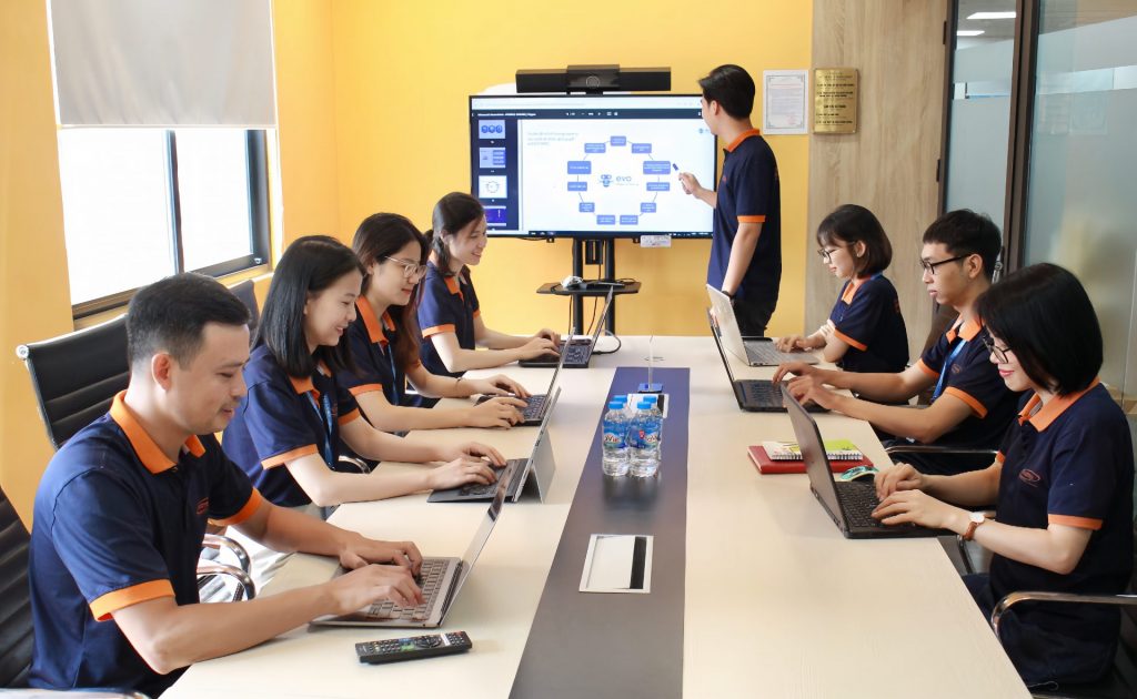 Về EVOTEK – EVOTEK - IT Solutions To Evolve Your Business